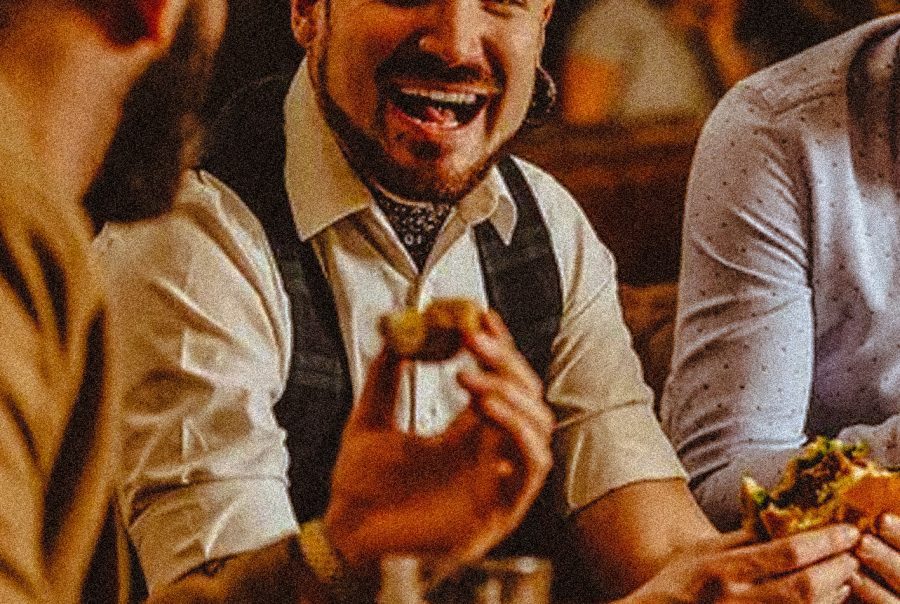 Dinner Party Games to Instantly Liven up Your Evening - Private Chef Direct